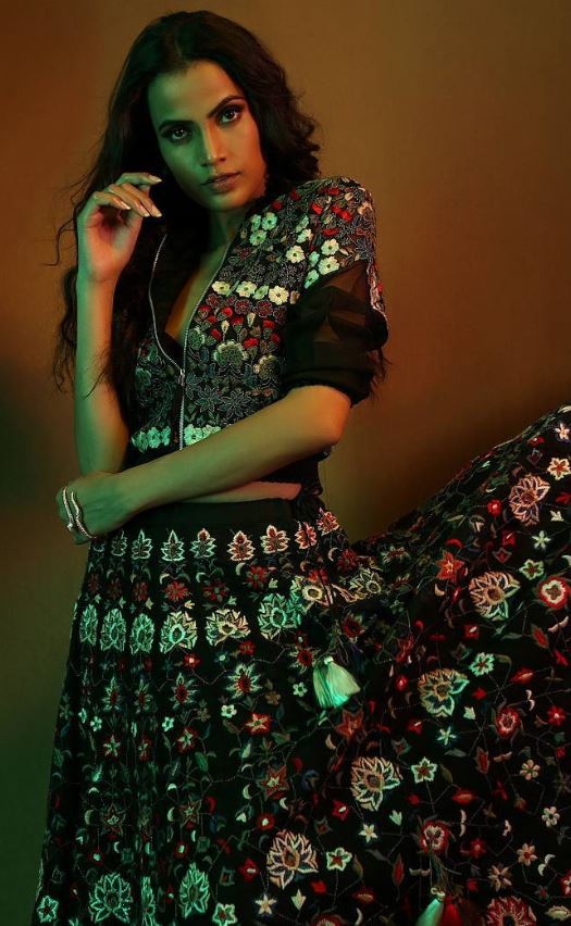 Streetwear of India: Where Tradition Meets Trend | FIRST LOOK