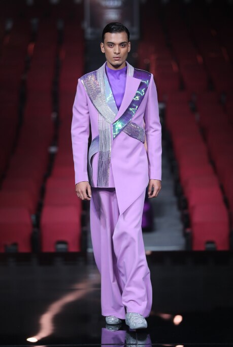 First Look | Fashion, Lifestyle, Interviews, Events, Shopping.