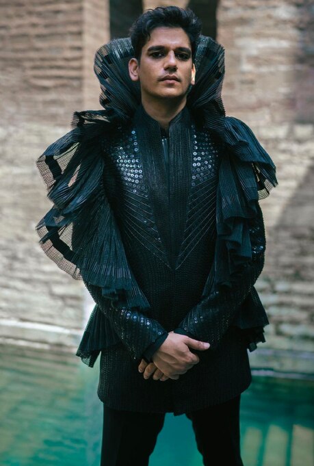 First Look | Fashion, Lifestyle, Interviews, Events, Shopping.